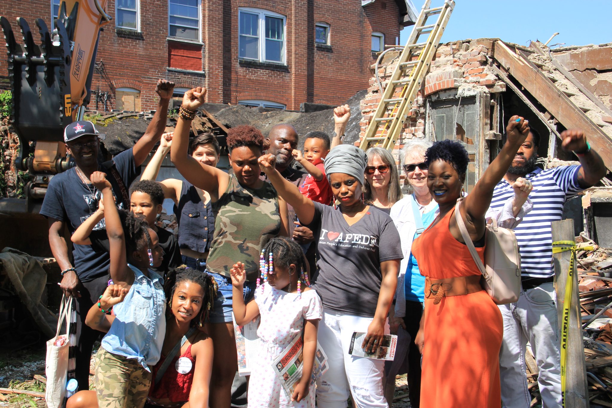 apedf.org – African People's Education & Defense Funds